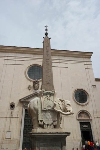 Rome Attractions—Church of Santa Maria sopra Minerva – Roaming Historian