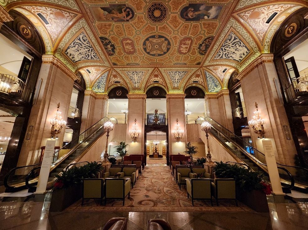 The Rich Heritage and Accessibility of the Palmer House Hilton Hotel in ...