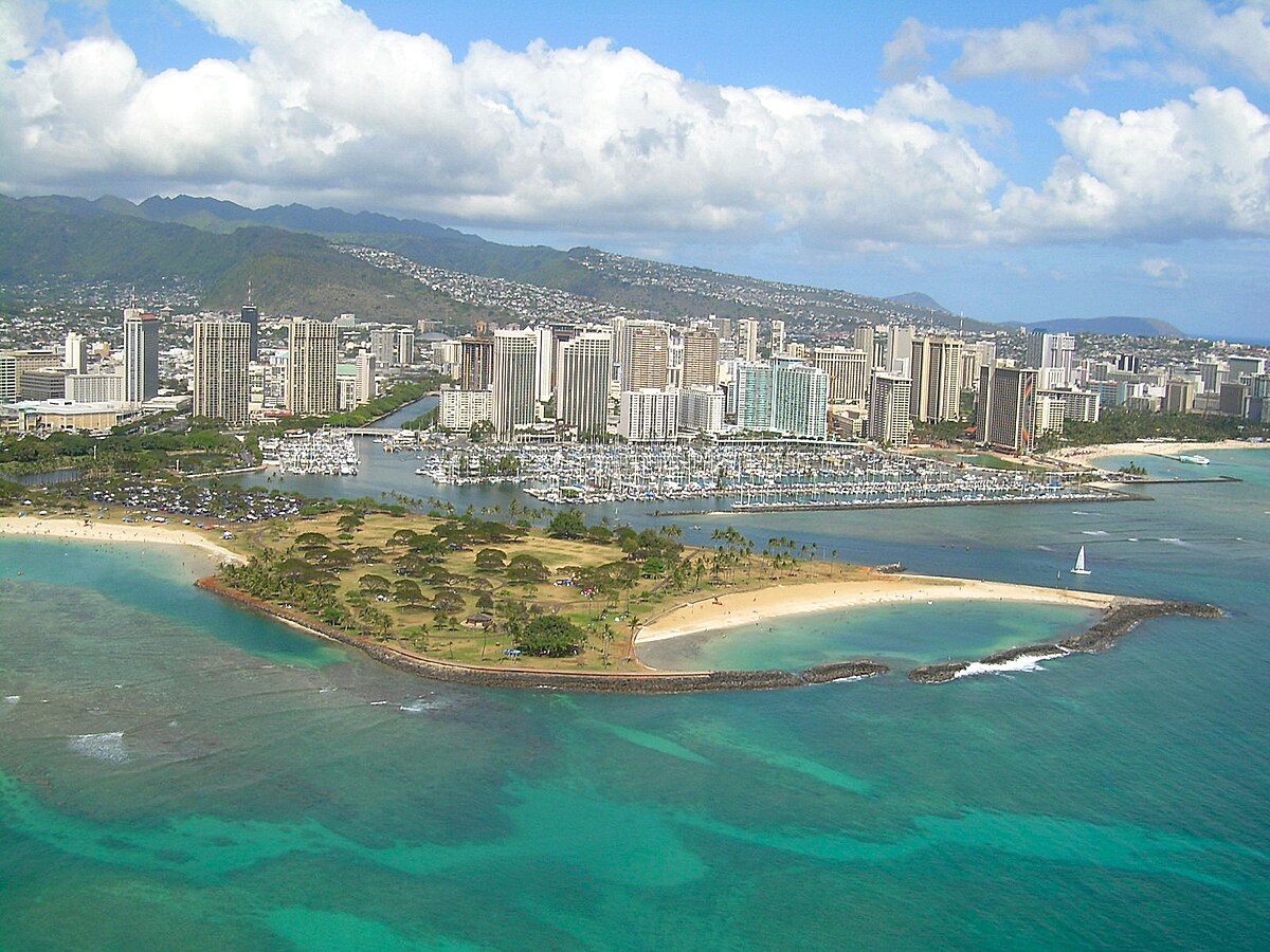 Discover Oahu: Top Attractions and Cultural Gems – Roaming Historian